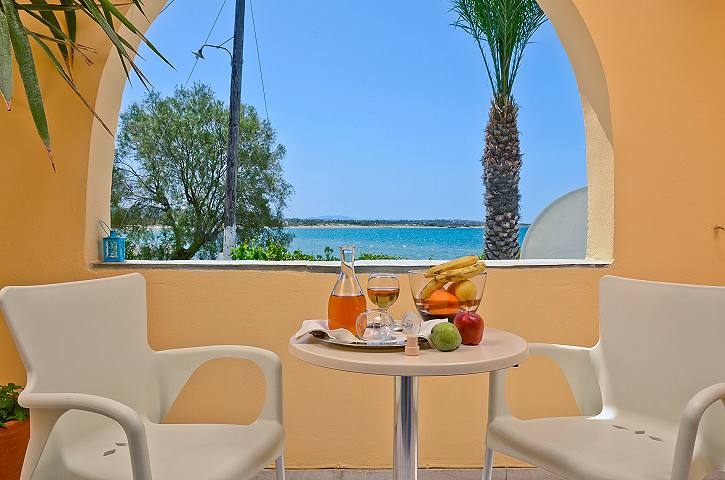 DIOGENIS STUDIO, Naksos-Grad Naksos - Amos Travel